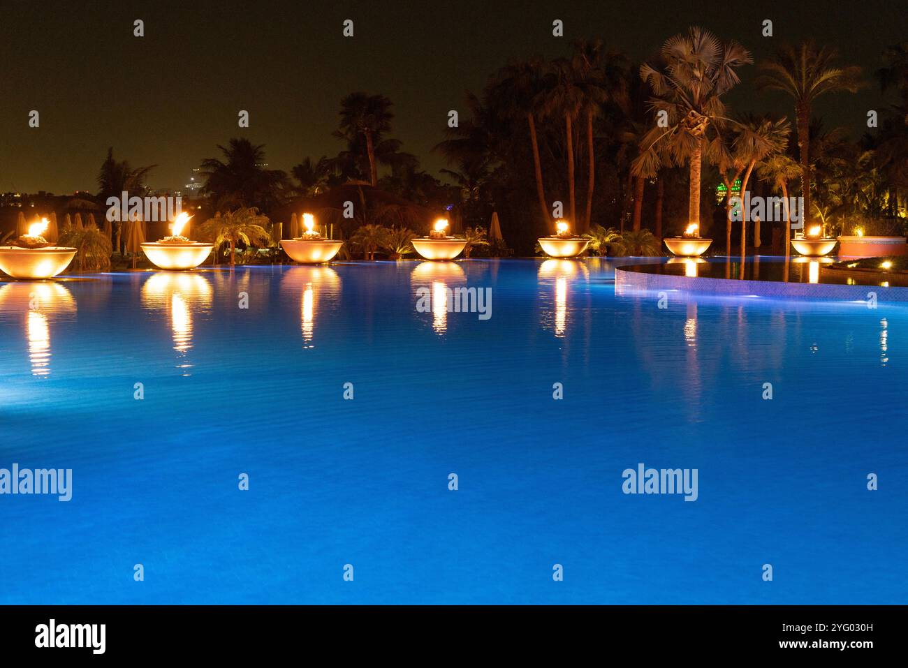 Fire torch pool hi-res stock photography and images - Alamy