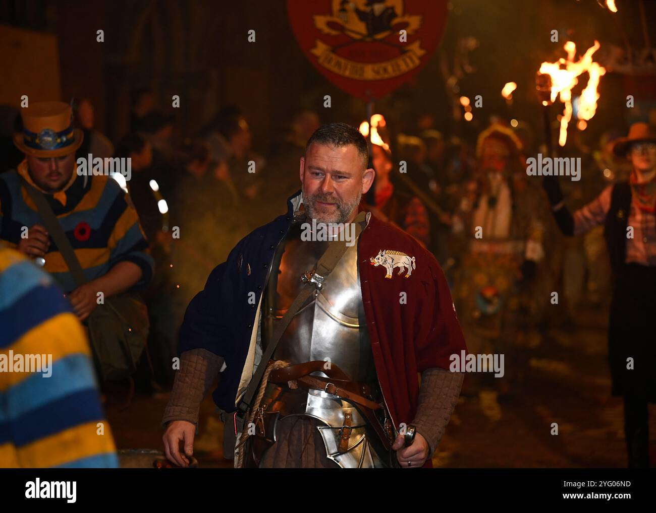 Lewes, UK. 5th November 2024. Thousands fill the streets of Lewes in ...