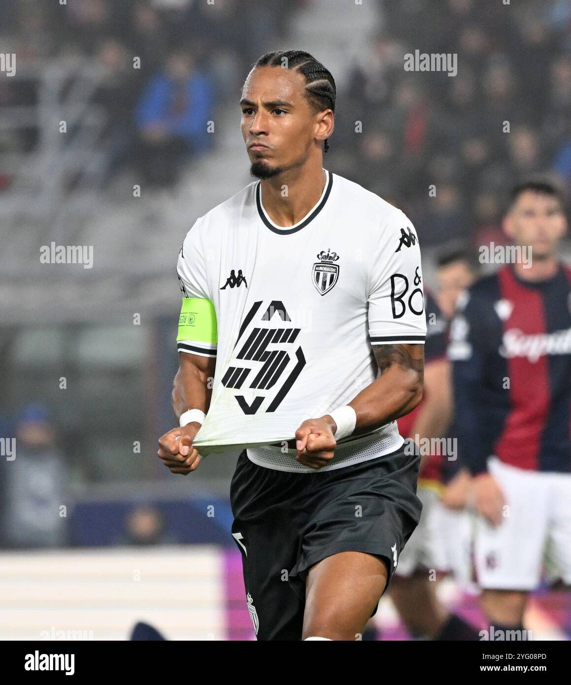 Bologna, Italy. 5th Nov, 2024. Monaco's Thilo Kehrer celebrates his ...