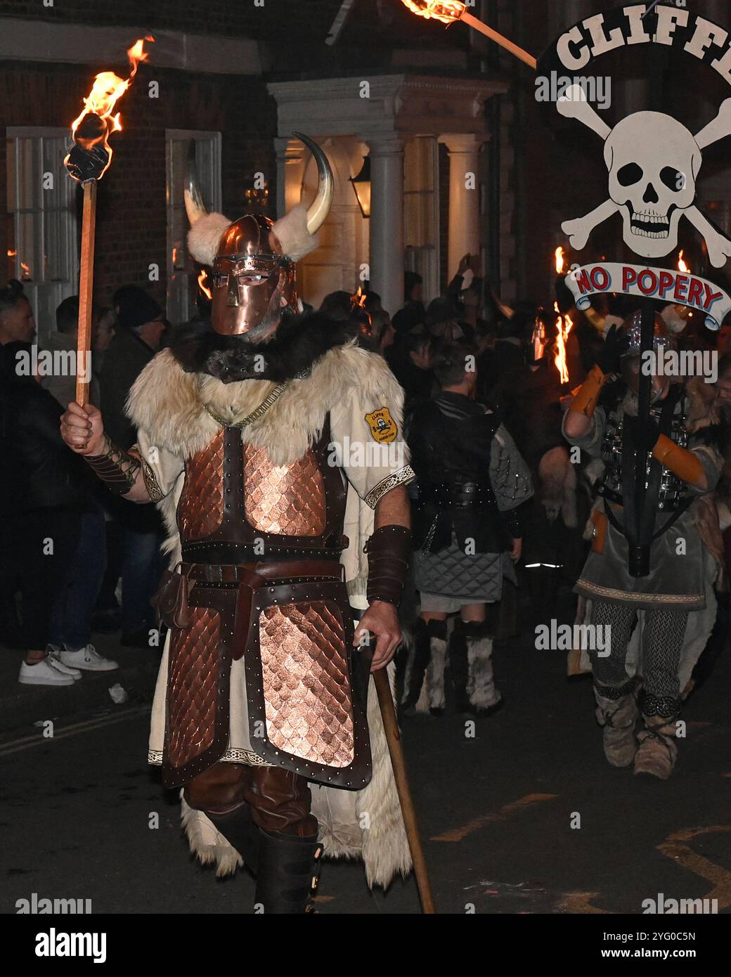 Lewes, UK. 5th November 2024. Thousands fill the streets of Lewes in ...