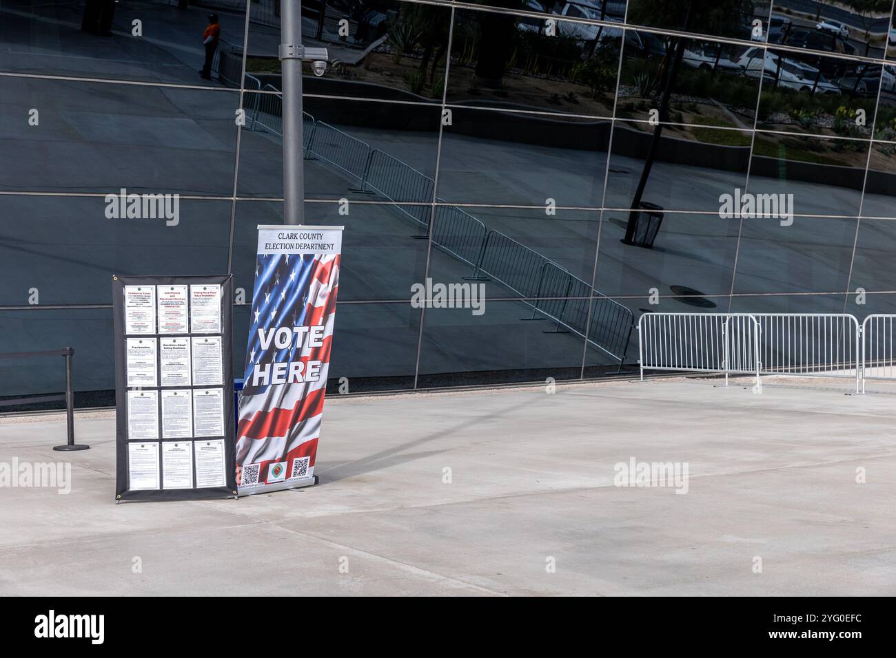 Las Vegas, USA. 05th Nov, 2024. Signage outside the polling location at ...