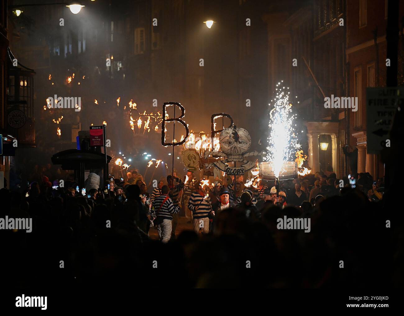 Lewes, UK. 5th November 2024. Thousands fill the streets of Lewes in ...