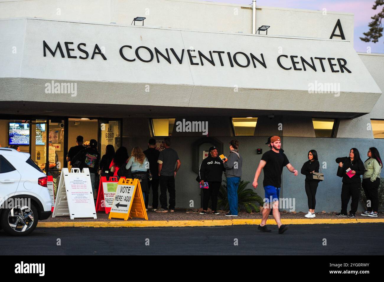 November 5, 2024, Phoenix, Arizona, USA: Voter turnout remained strong ...