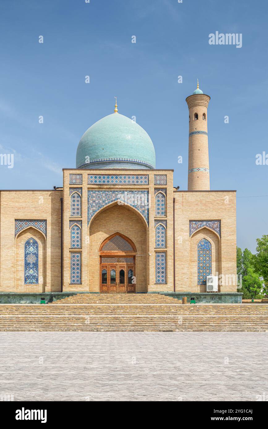 View tashkent hazrati imam hi-res stock photography and images - Alamy