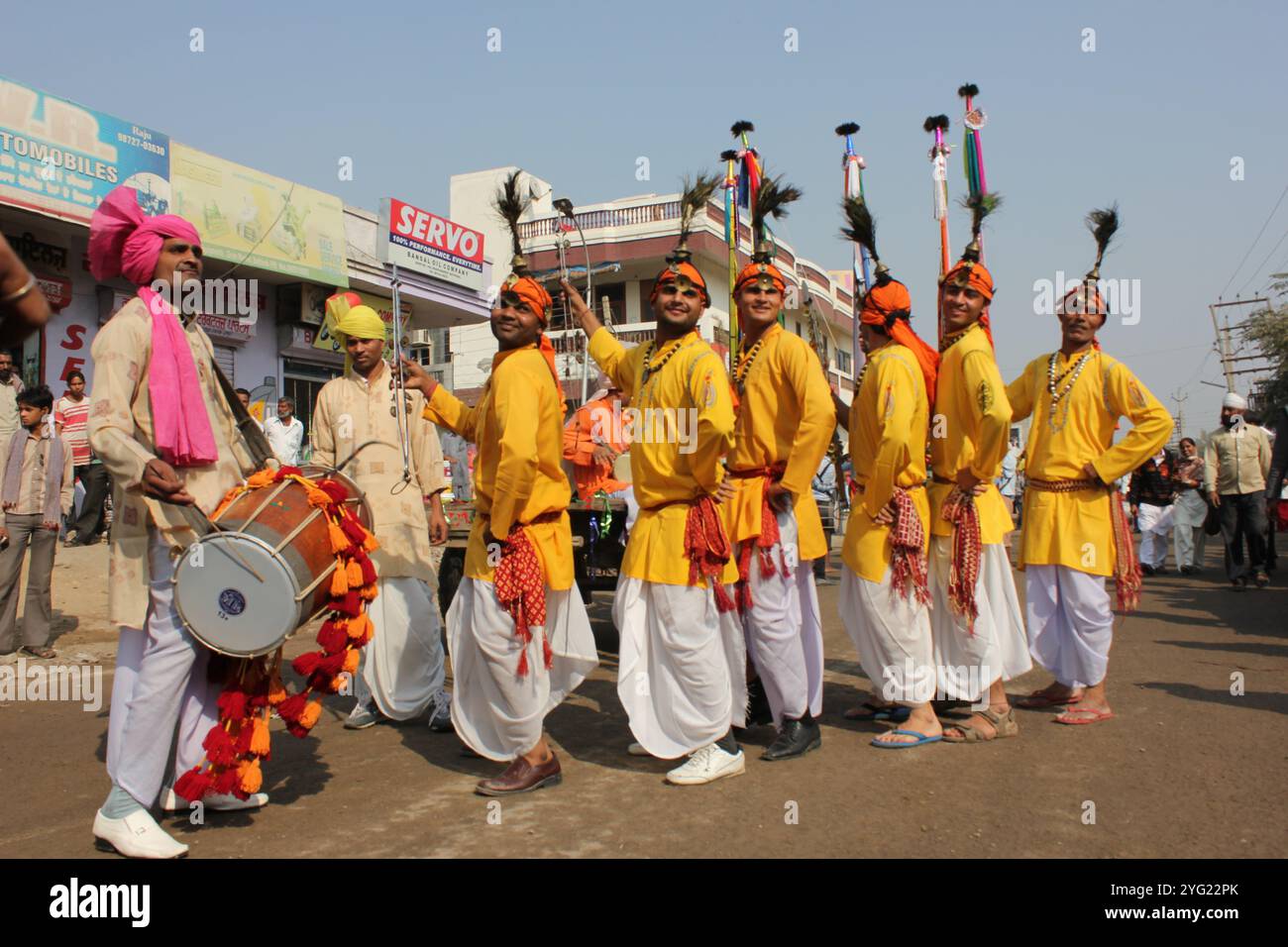 Indian folk dance hi-res stock photography and images - Alamy