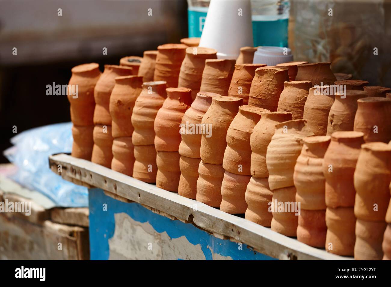 Clay, market and Indian pots for cooking with ancient tradition ...
