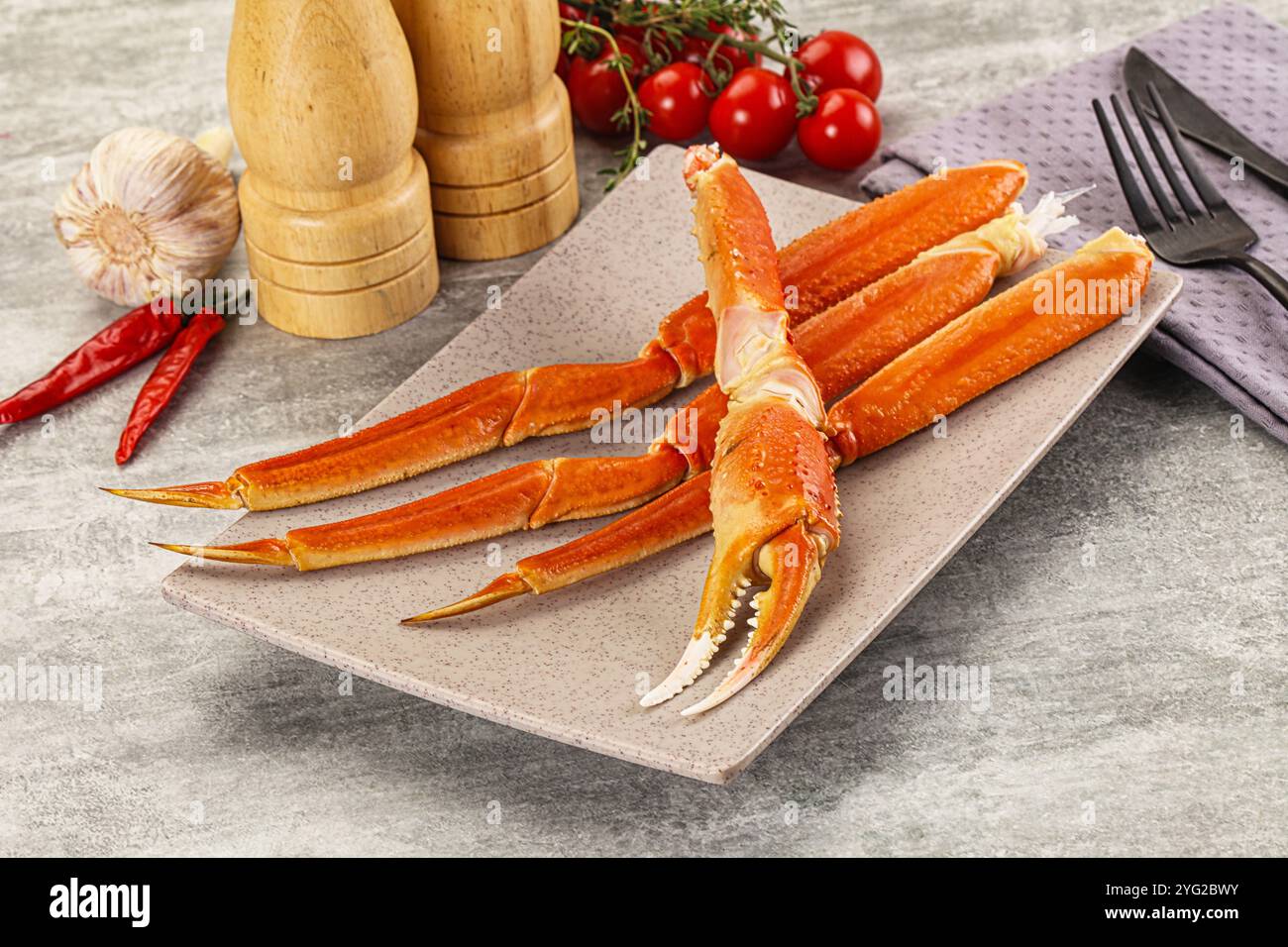 Delicous luxury boiled crab claw legs Stock Photo - Alamy