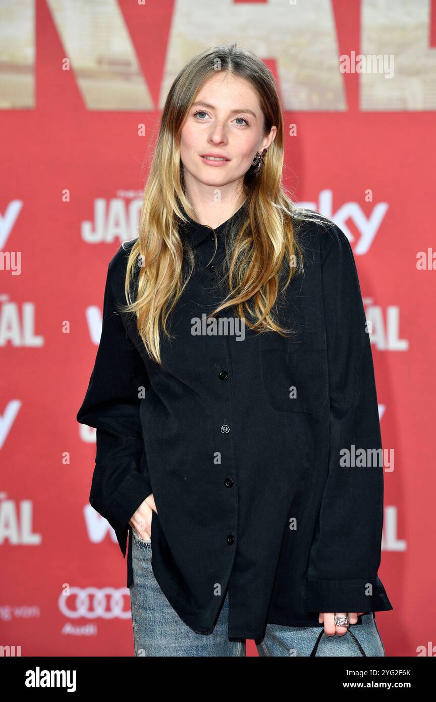 Paula Kroh bei der Premiere der Sky Original Serie 'The Day of the ...