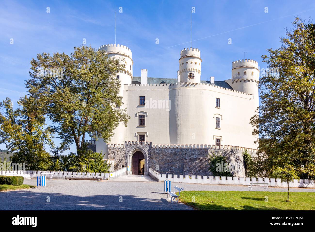 Orlik castle hi-res stock photography and images - Alamy
