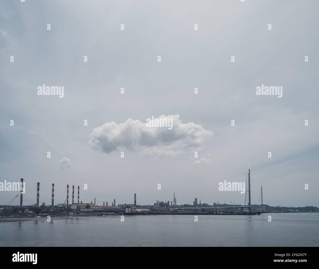 Photo of Balikpapan city refinery seen from a distance during the day ...