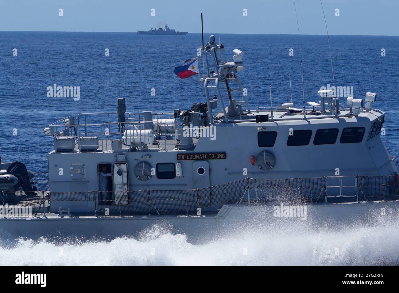 Philippine Navy Fast Attack Interdiction Craft Lolinato To-Ong passes ...