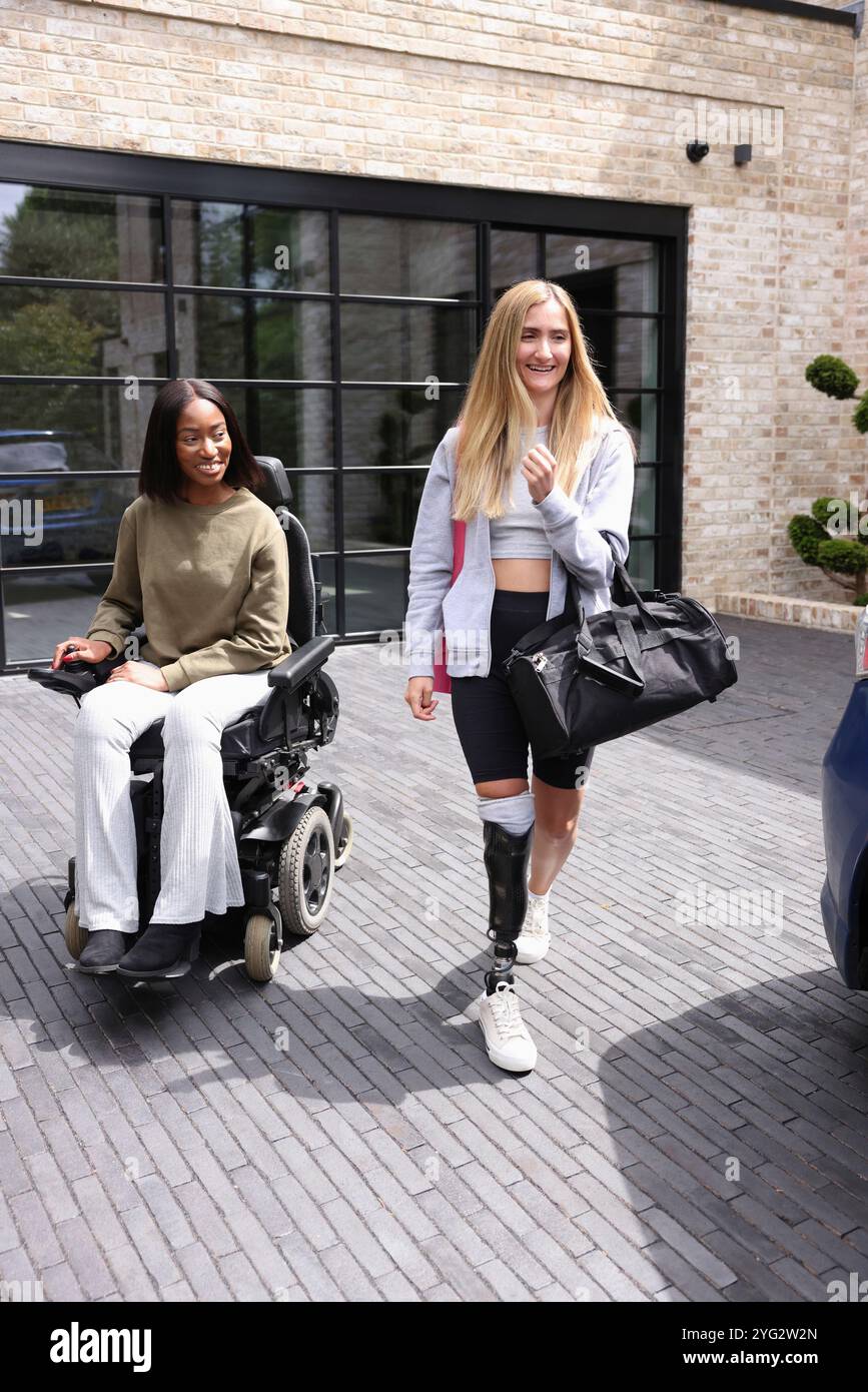 Building diversity and inclusion hi-res stock photography and images ...