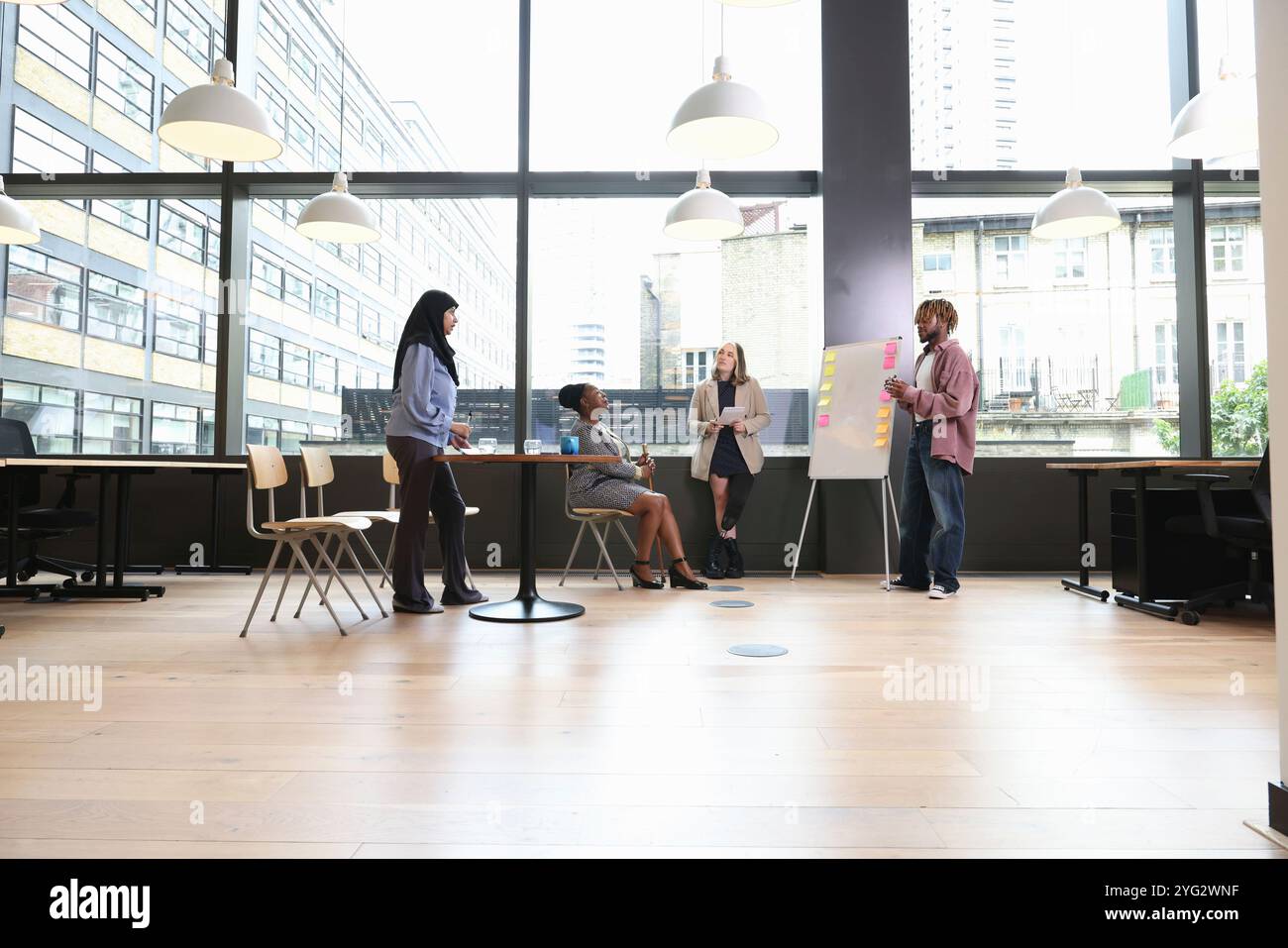 Diverse group business people standing hi-res stock photography and ...