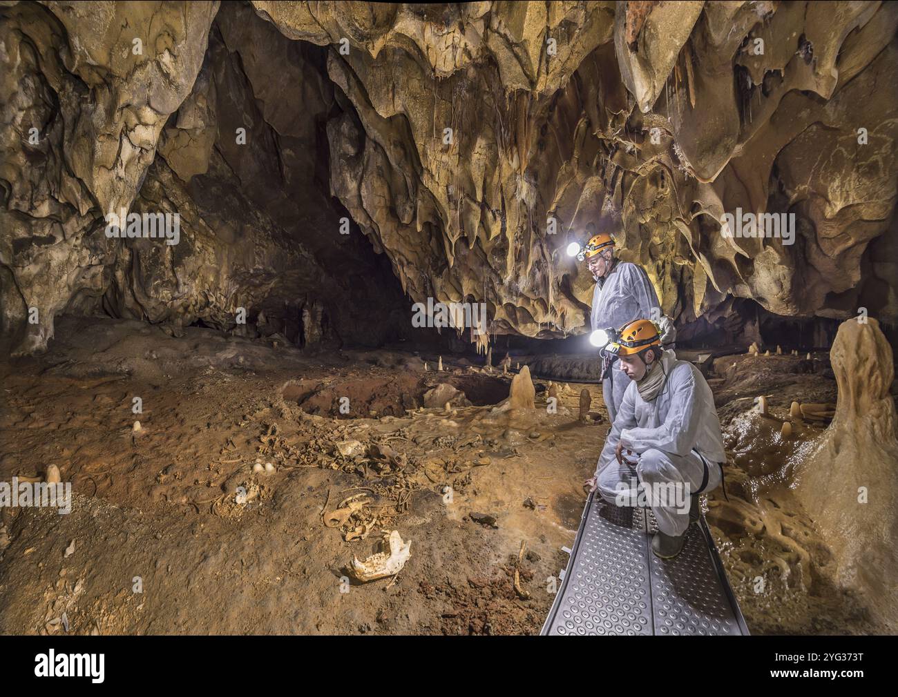 HILLAIRE HALL: DAVID HUGUET (FOREGROUND) AND JEAN CLOTTES (BACKGROUND ...