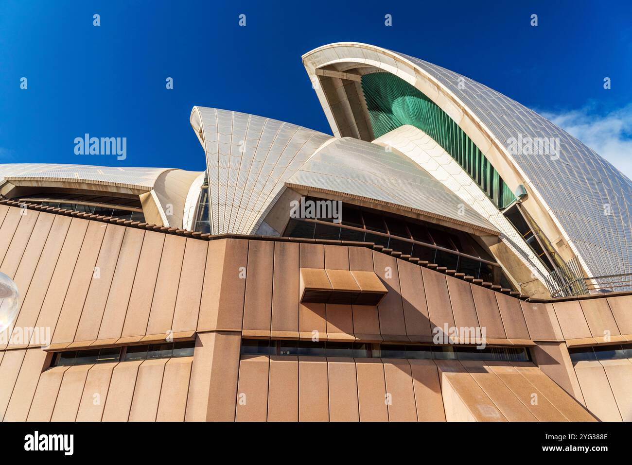 Distinctive building of Sydney Opera House - multi-venue performing ...