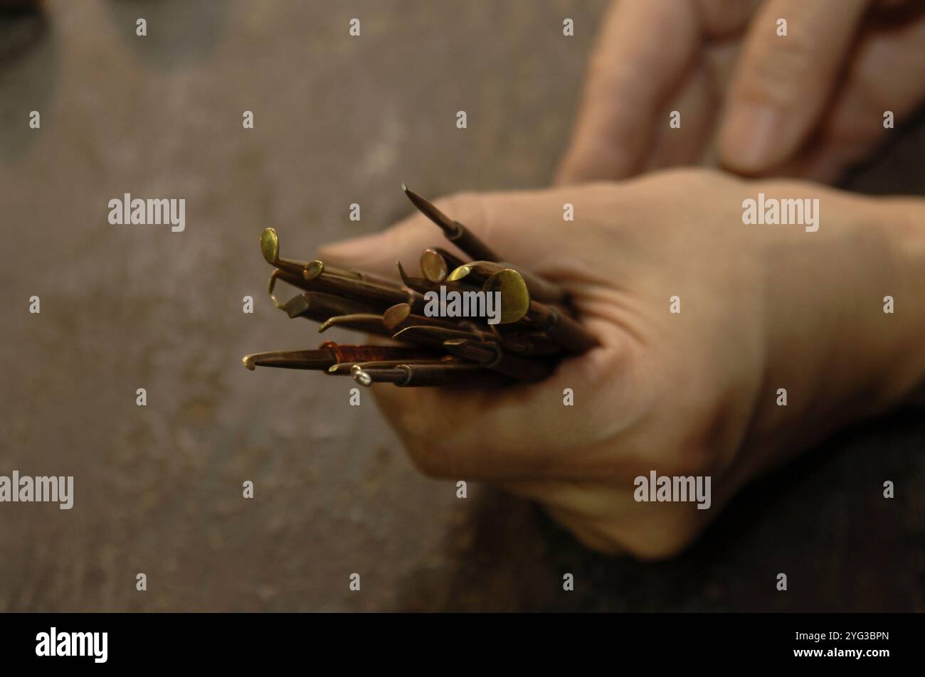 Traditional craftwork hi-res stock photography and images - Alamy