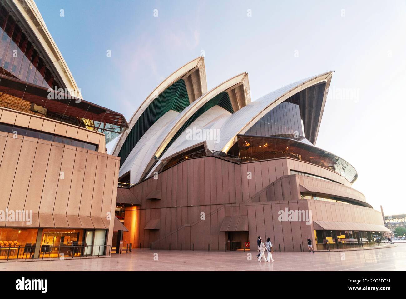 Distinctive building of Sydney Opera House - multi-venue performing ...