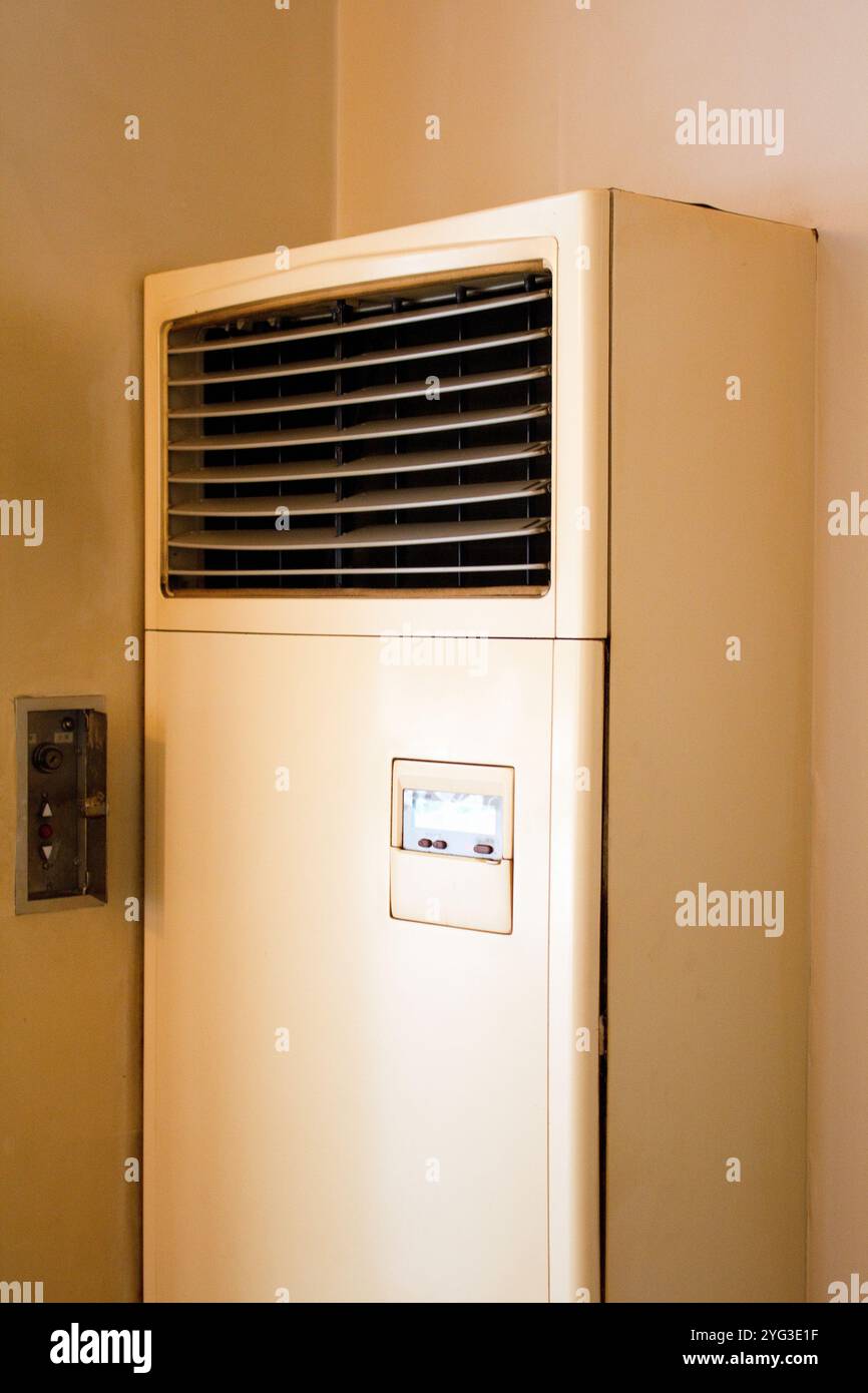 Building,Internal,Indoor,Stationary,Vertical,Air Conditioner,Air ...