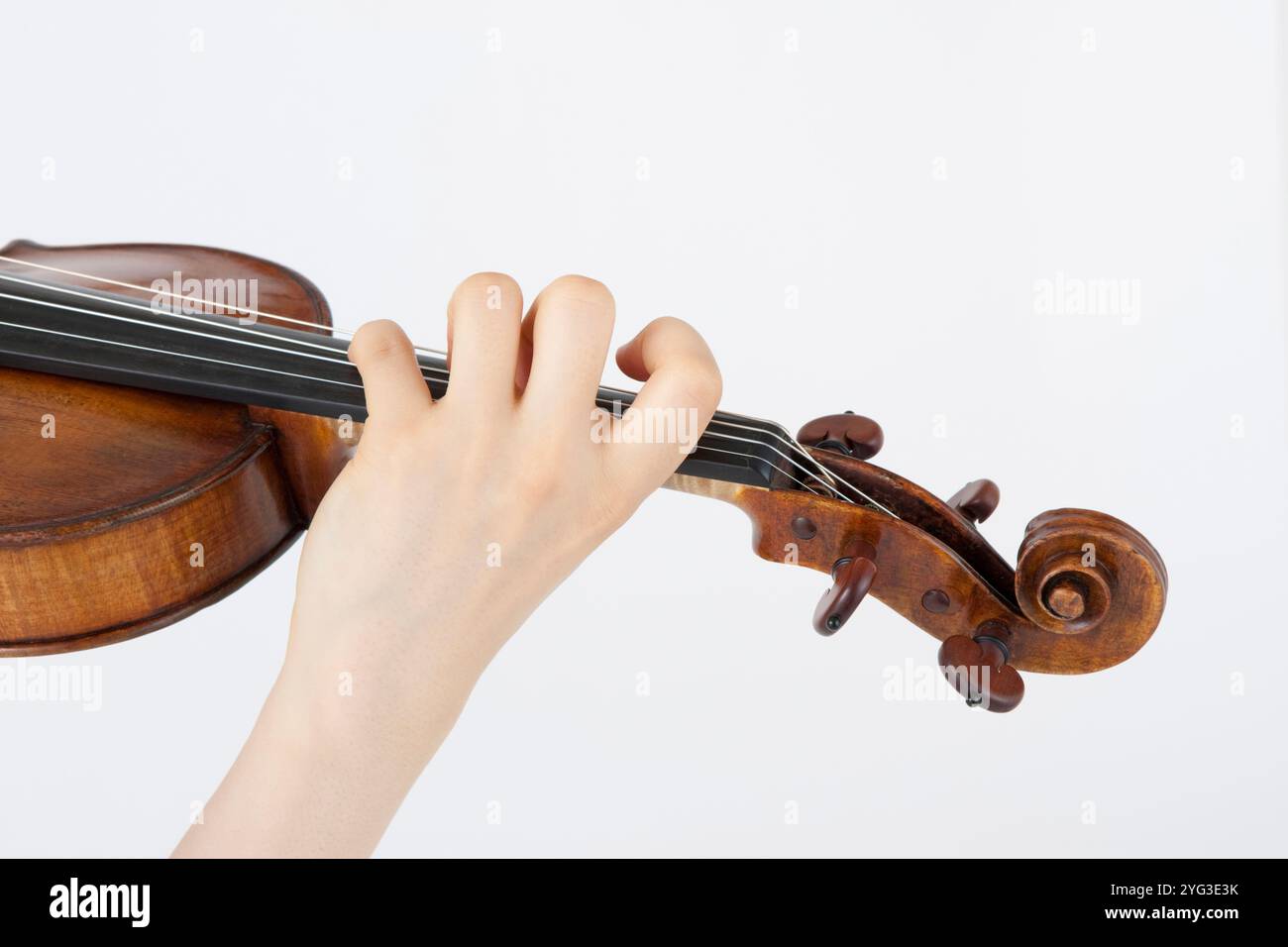 Woman back violin hi-res stock photography and images - Alamy