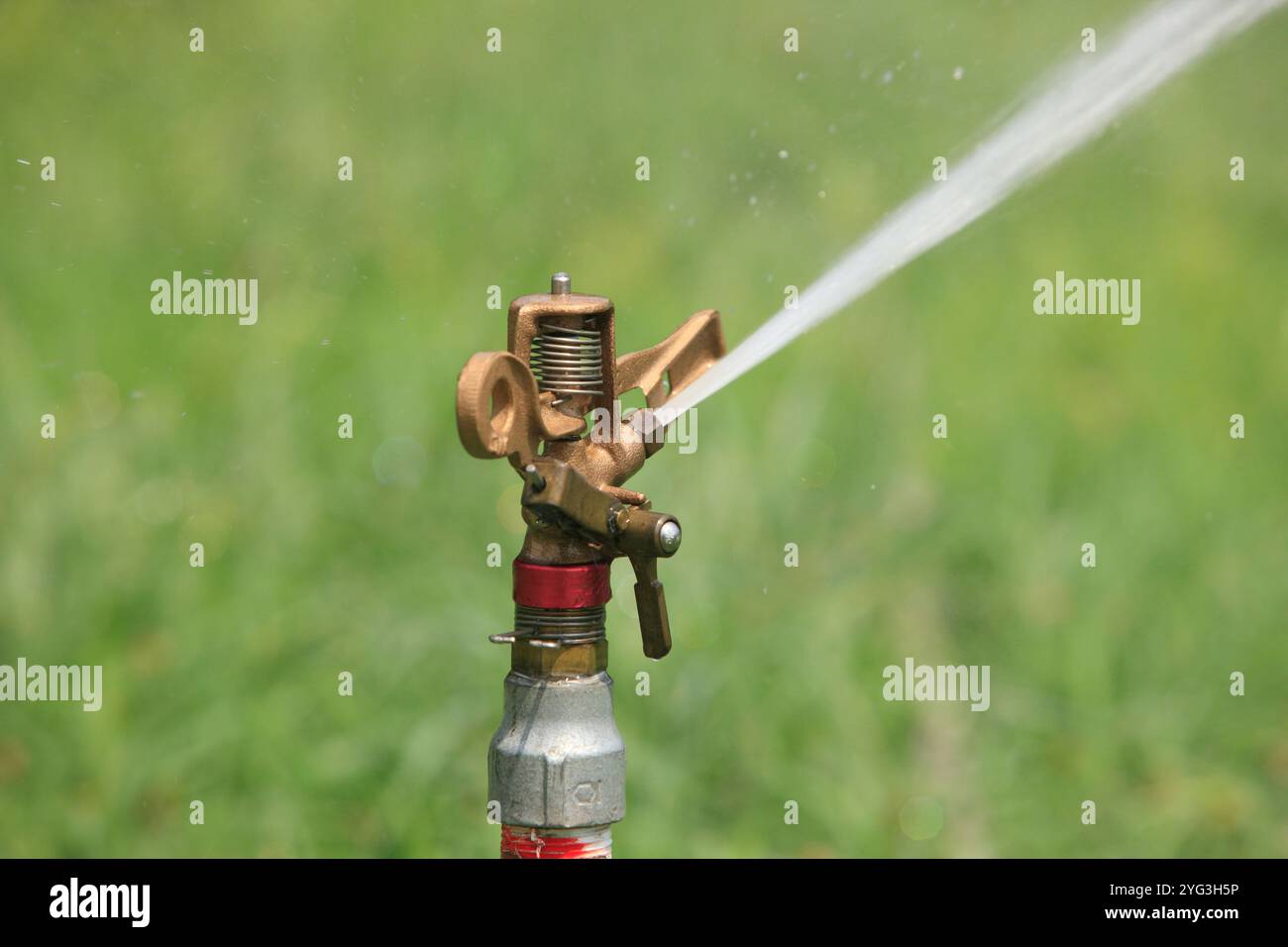 Sprinkler automatic hi-res stock photography and images - Alamy