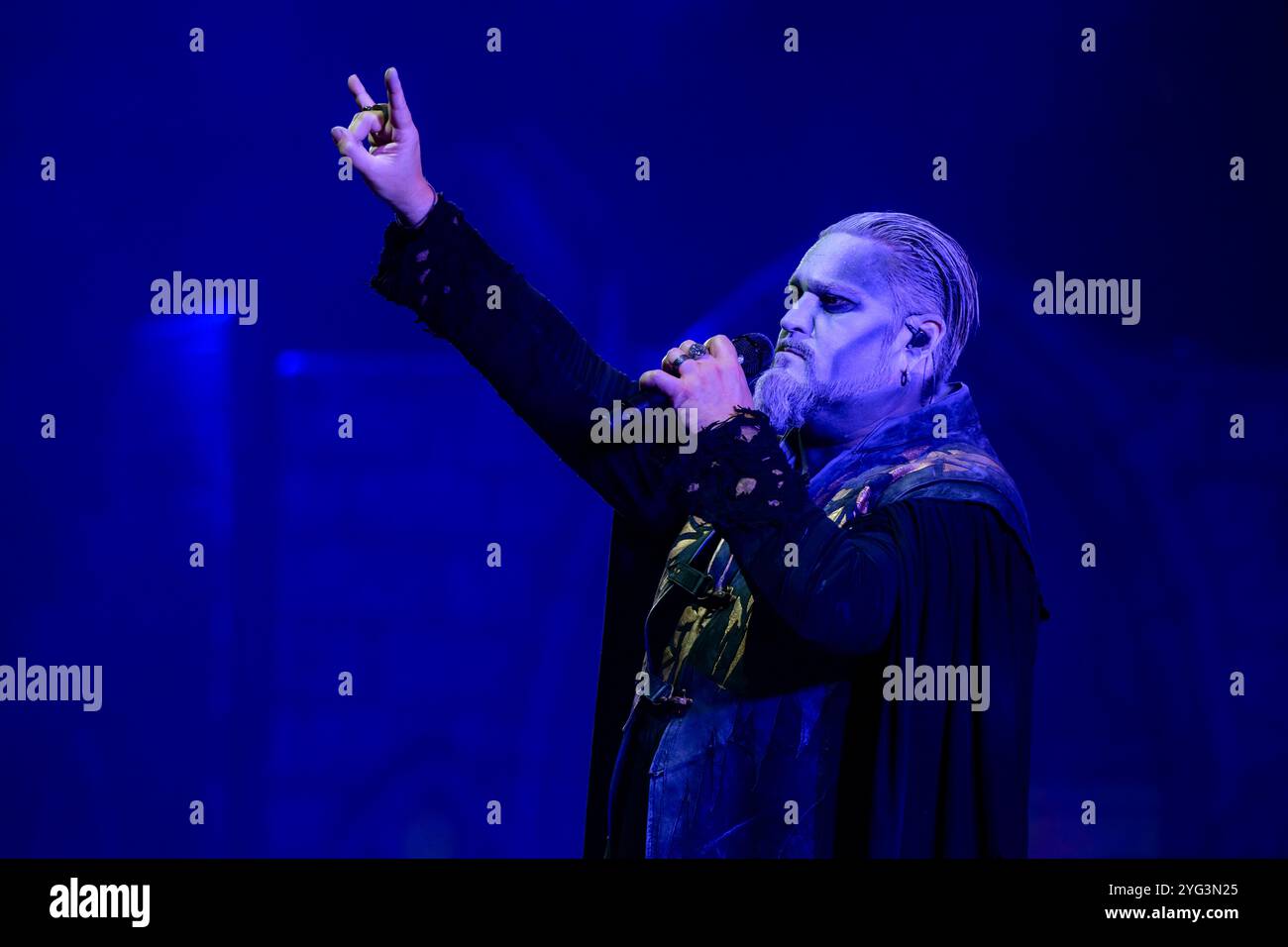 Powerwolf Karsten Brill alias Attila Dorn - Wolfsnächte Tour 2024 ...