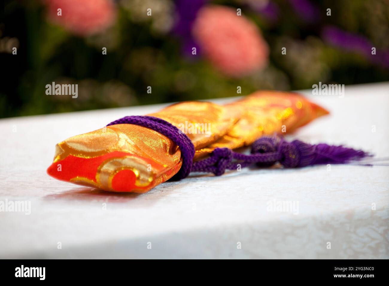 Farewell ceremony hi-res stock photography and images - Alamy