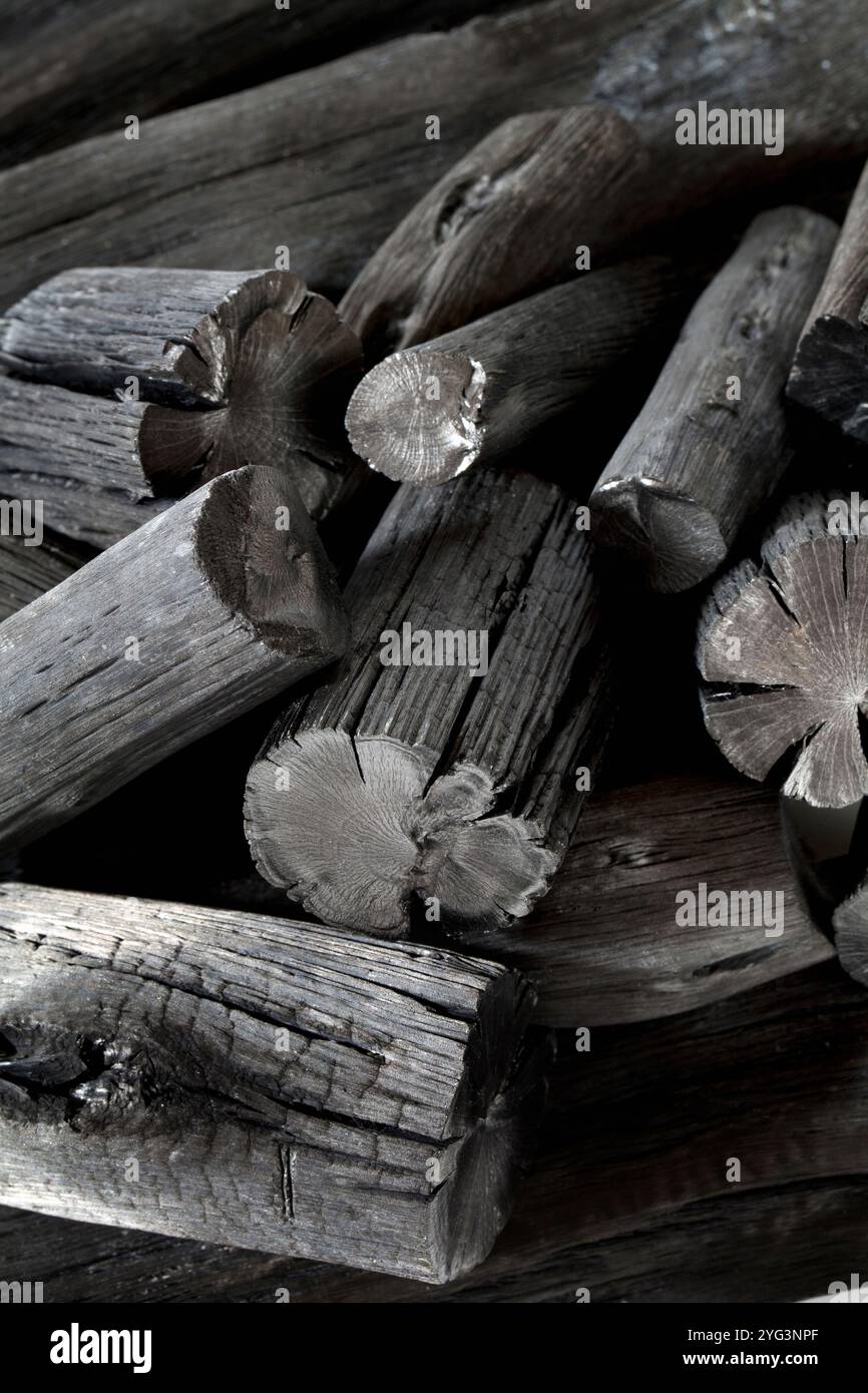 Binchotan hi-res stock photography and images - Alamy