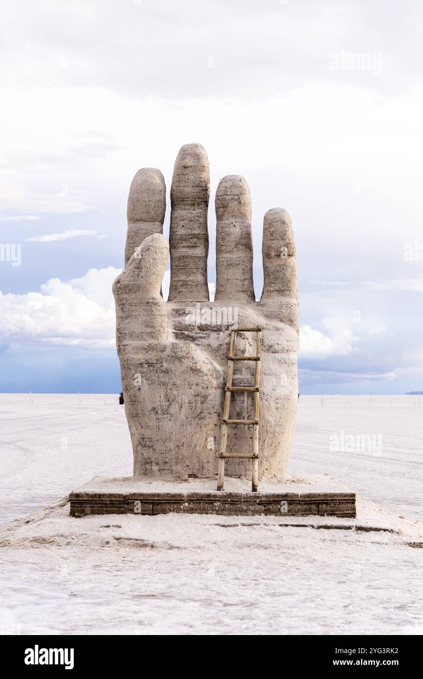 Colchani salt sculptures, Uyuni, Bolivia, South America Stock Photo - Alamy