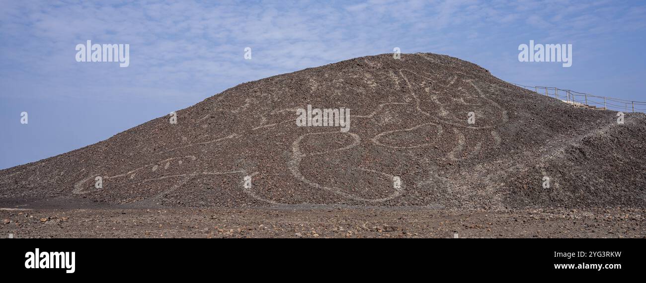 Aerial, The Cat, Nazca geoglyph, Nazca Lines, Nazca, Peru, South ...