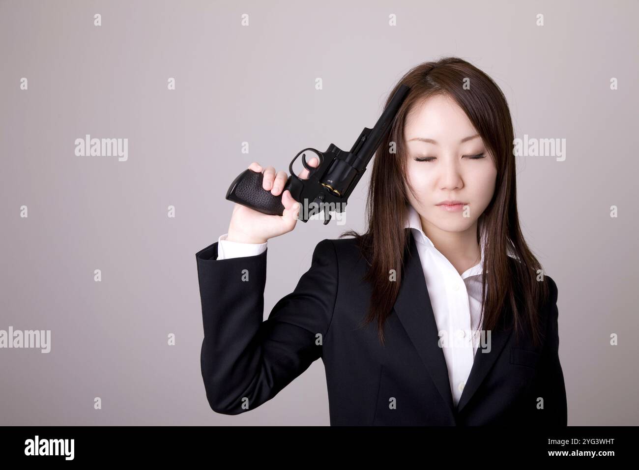 Revolver type hi-res stock photography and images - Alamy