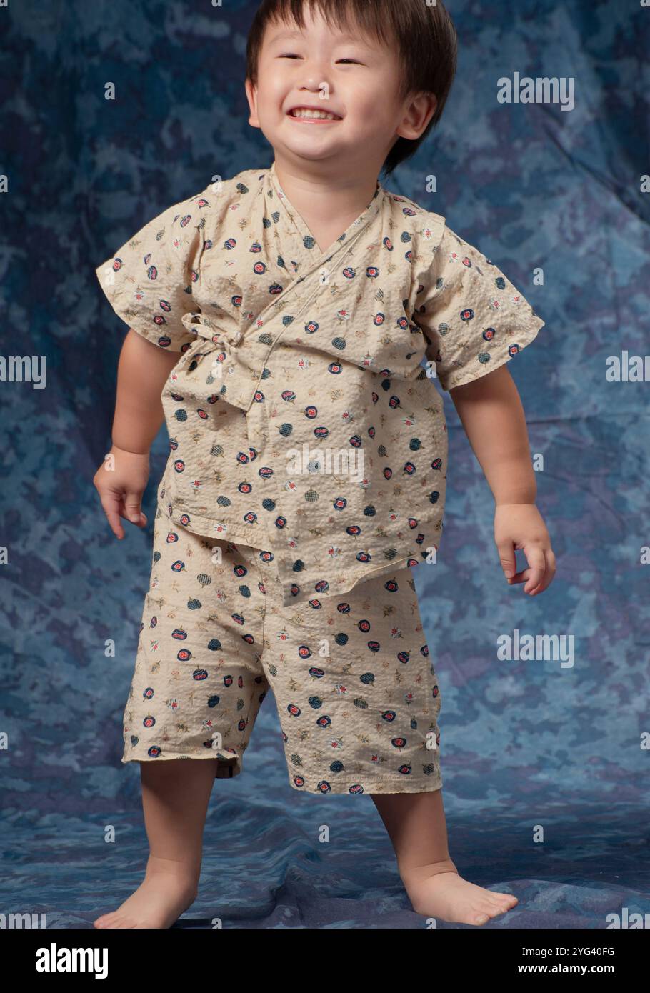 Imposing stance hi-res stock photography and images - Alamy