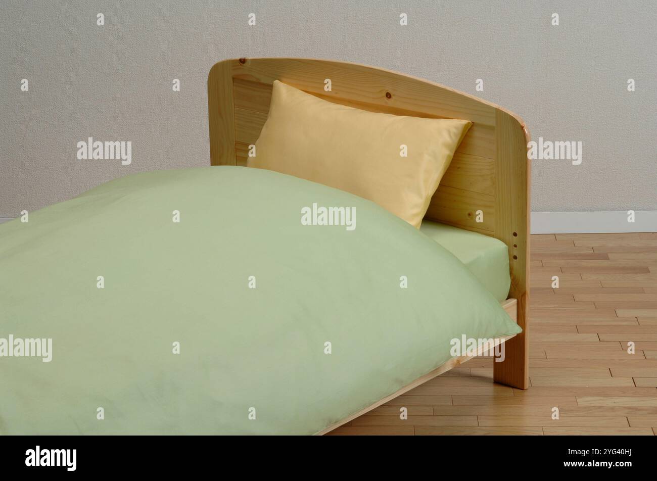 Futon beds hi-res stock photography and images - Alamy