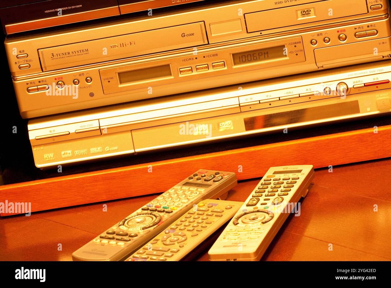 DVD, VCR and remote control Stock Photo - Alamy