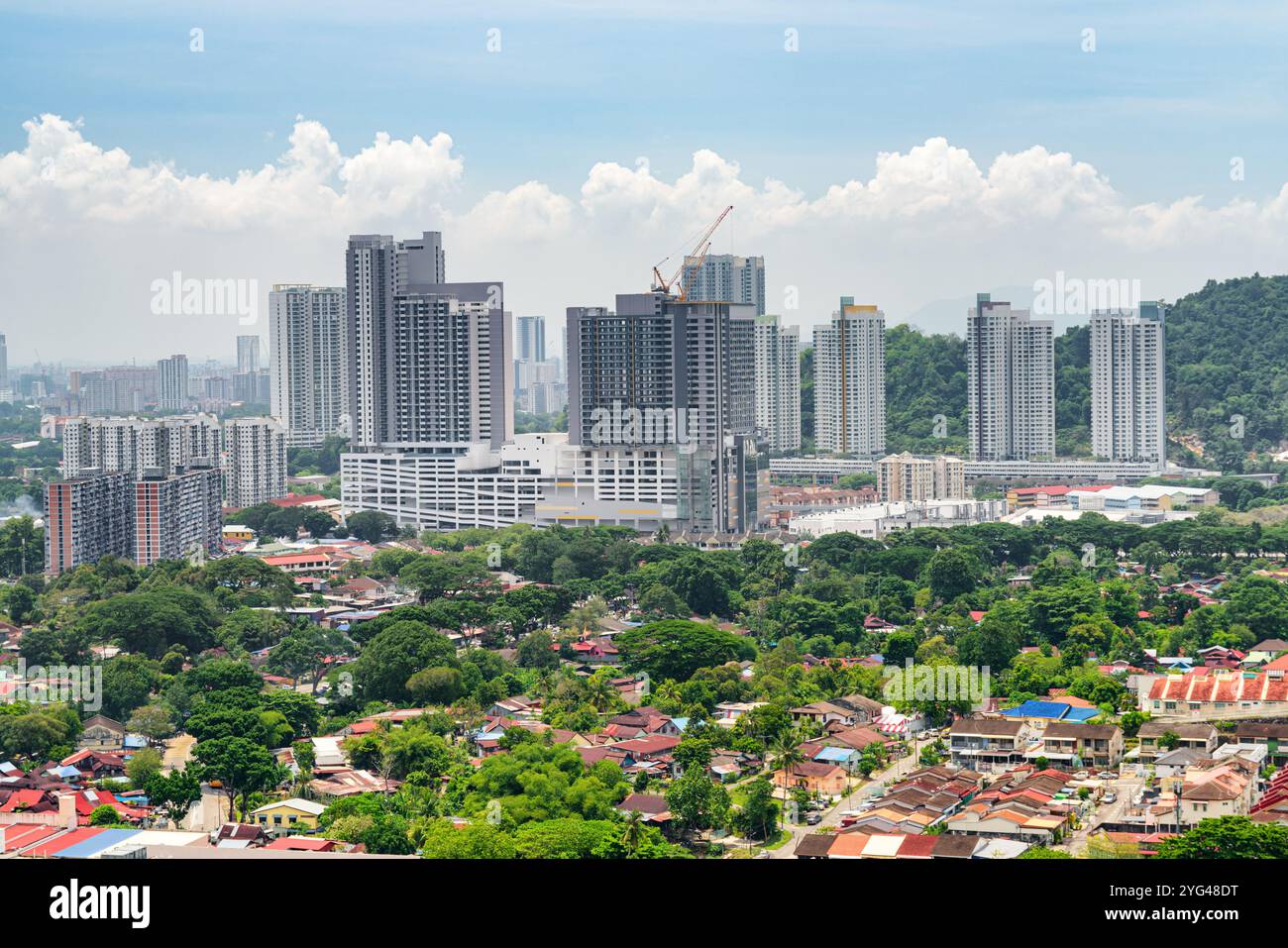 Skyscraper skyline building in penang hi-res stock photography and ...