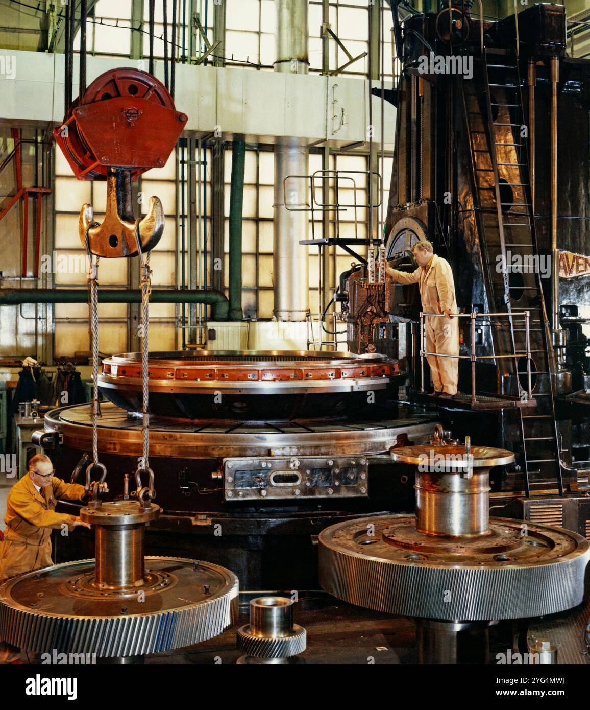 Factory uk 1960's hi-res stock photography and images - Alamy