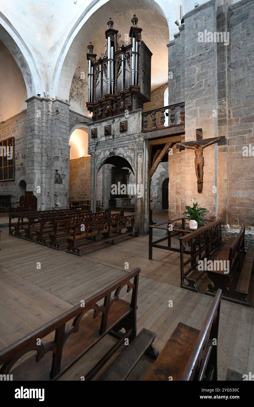 Saint savin en lavedan hi-res stock photography and images - Alamy