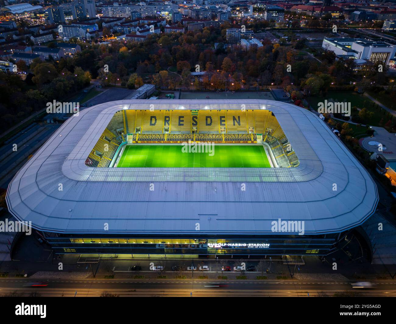 Rudolf harbig stadium hi-res stock photography and images - Alamy