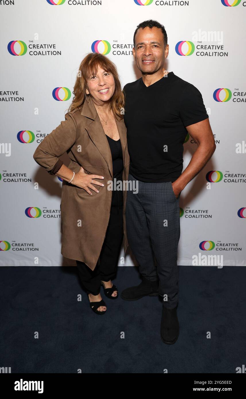 BEVERLY HILLS, CA - NOVEMBER 05: Robin Bronk, Mario Van Peebles at The ...