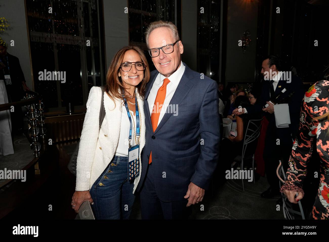 Sara eisen hi-res stock photography and images - Alamy