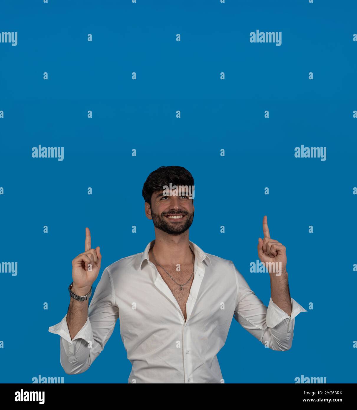 Man pointing upward hi-res stock photography and images - Alamy