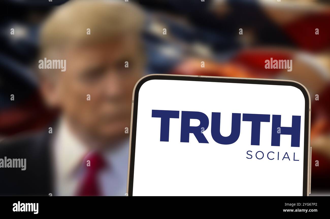 Digital platform for discussion hi-res stock photography and images - Alamy