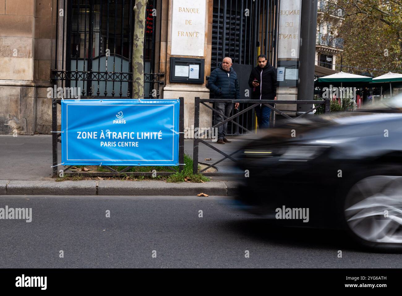 Illustration of A traffic sign indicating the limited traffic zone (ZTL ...