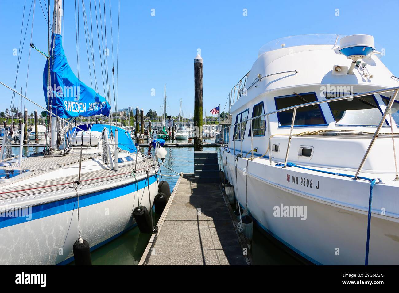 Moored boats yachts and motorboats in sunshine at Everett Marina Puget ...