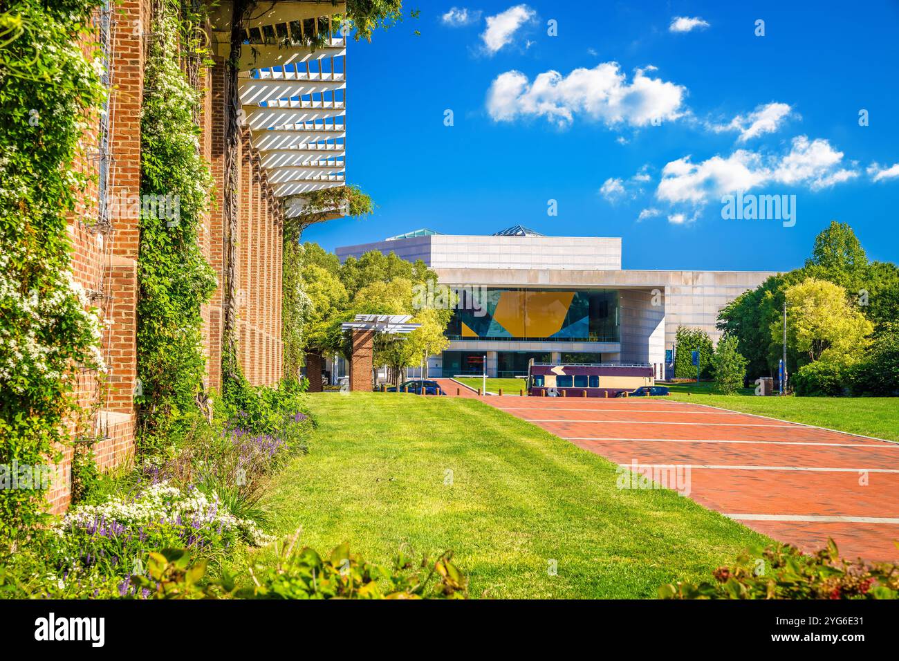 Philadelphia Independence Mall landmark street view, state of ...