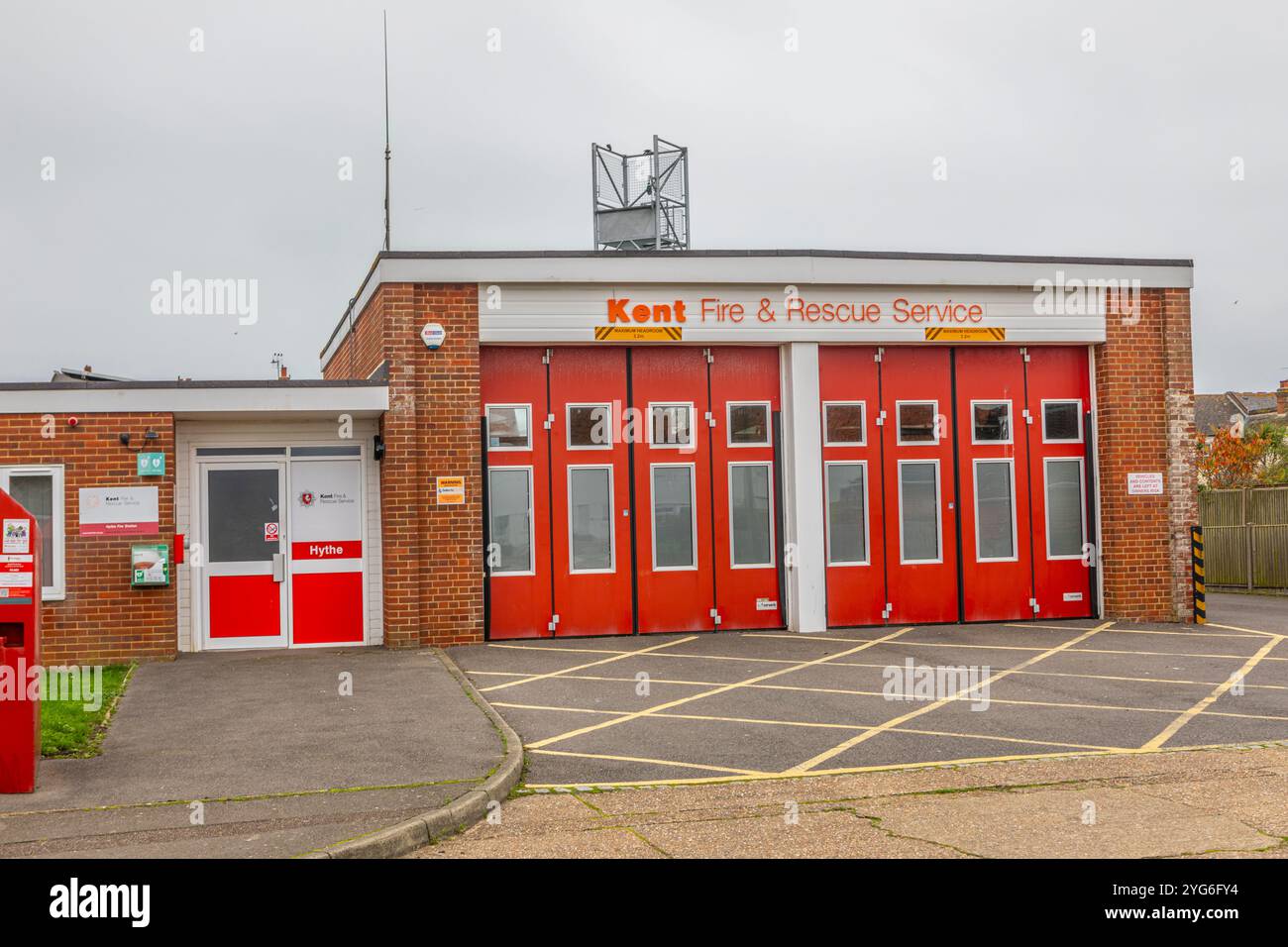 The Kent Fire and Rescue Service station in Hythe, Kent Stock Photo - Alamy