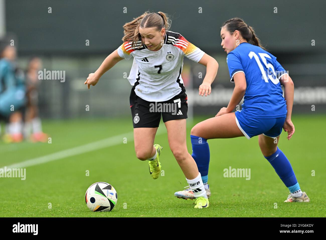 Zoe Schick (7) of Germany and Emma Dervisevic (15) of Bosnia pictured ...