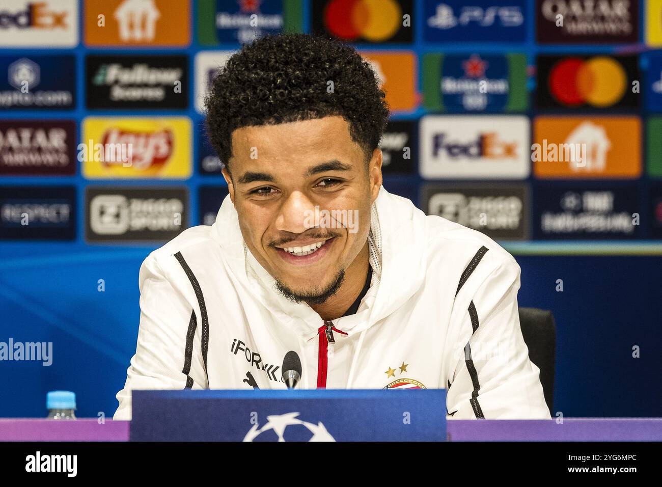 EINDHOVEN, 05-11-2024, Philips stadium. Dutch football. Champions ...