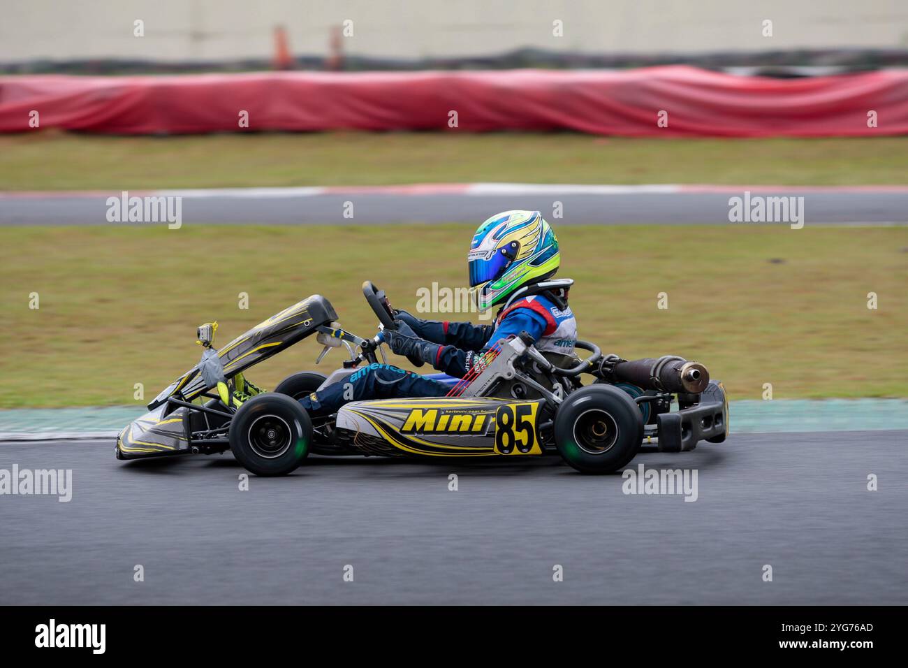 SÃO PAULO, SP - 02.04.2016: GABRIEL BORTOLETO E ANUNCIADO PILOTO DA F1 ...