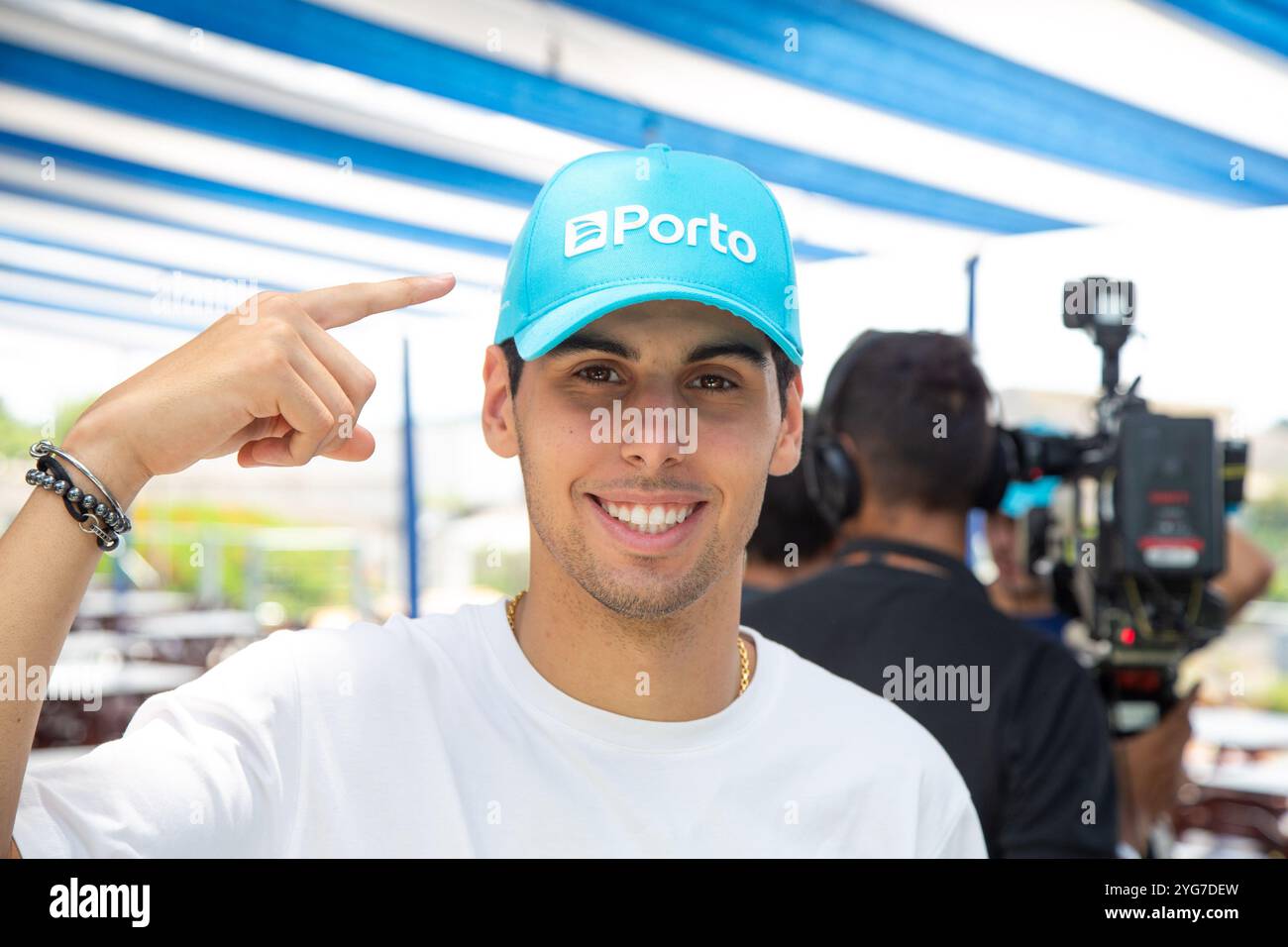 F1 2025 driver photo grid hi-res stock photography and images - Alamy