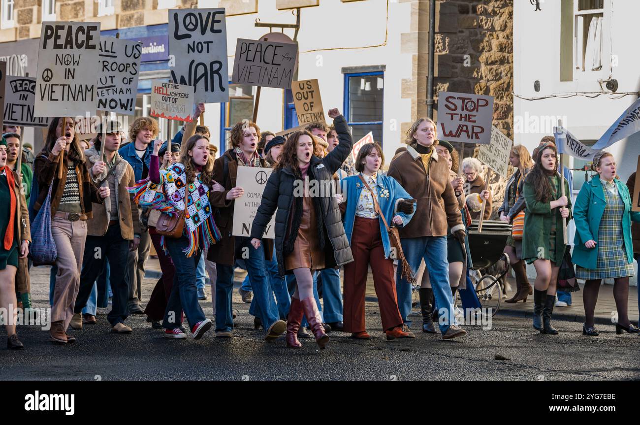 Anti Vietnam war protest in filming of 1970s movie Borges and Me ...